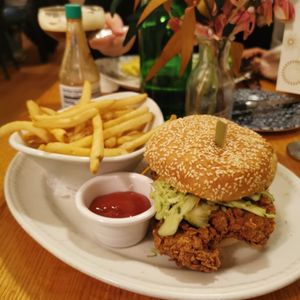 MATHEWS FOOD & DRINK - 1002 Photos & 599 Reviews - 351 Grove St, Jersey ...