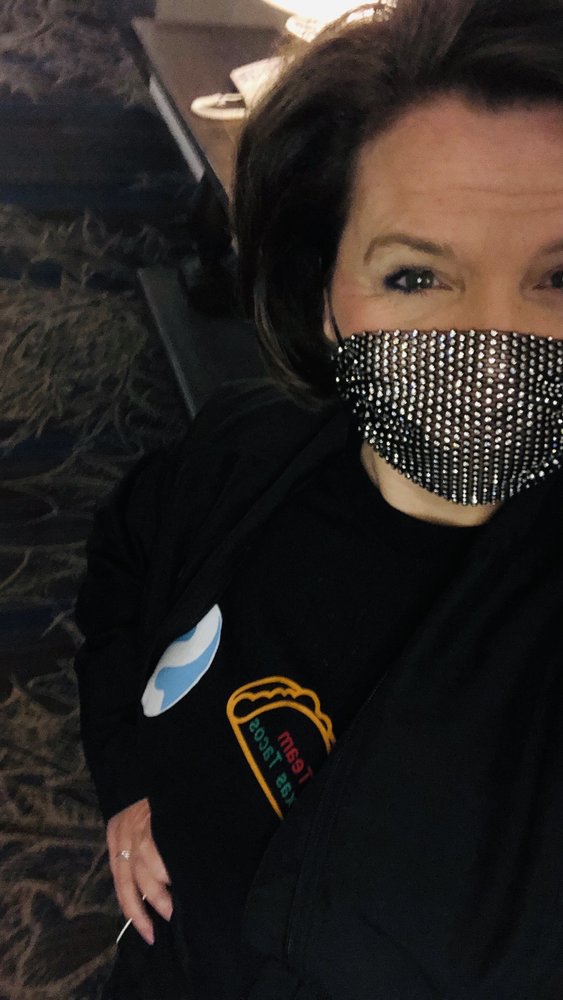 SASSY PANTZ - Updated February 2025 - 13 Photos - 140 E Exchange Ave ...