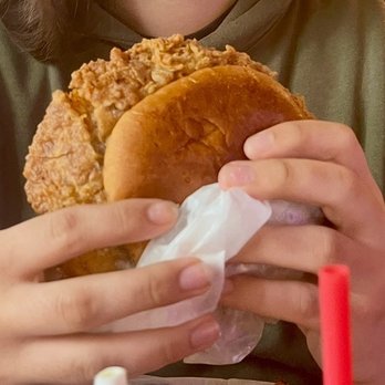 OSCAR STORE - Updated December 2025 - 172 Photos & 209 Reviews - 8133 ...