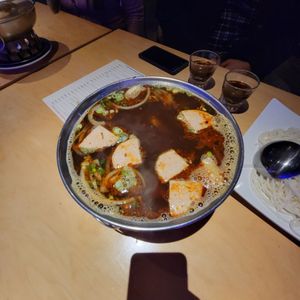 UTOPIA RESTAURANT & LOUNGE - 139 Photos & 70 Reviews - 1125 NE 82nd Ave ...