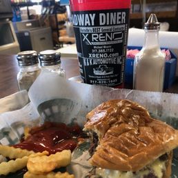 BROADWAY DINER - Updated October 2025 - 68 Photos & 47 Reviews - 426 E ...