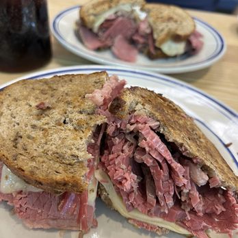 MAVEN’S DELICATESSEN - Updated April 2025 - 222 Photos & 298 Reviews ...