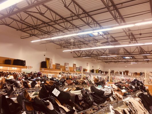 VALLEY THRIFT STORE - 23 Photos & 34 Reviews - 4301 Dixie Hwy ...