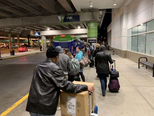 CVG VALUPARK - Updated December 2025 - 70 Reviews - 77 Comair Blvd ...