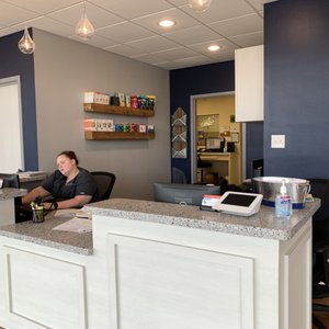 SPRINGWOOD VETERINARY HOSPITAL - 23 Photos & 40 Reviews - Veterinarians ...