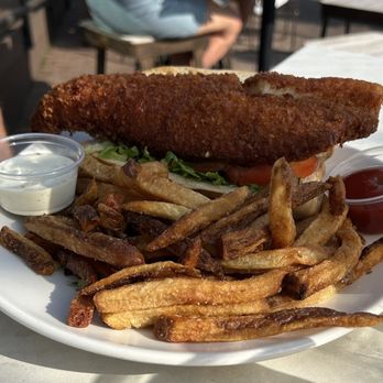 COLLISION BEND BREWING COMPANY - Updated December 2024 - 693 Photos ...