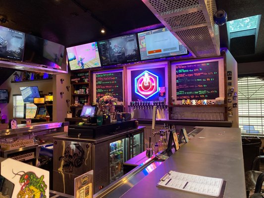 REBOOT - 138 Photos & 52 Reviews - 248 Scotland St, Dunedin, Florida ...