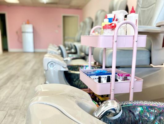 PINK POLISH NAILS AND SPA - Updated September 2025 - 46 Photos - 3027 ...