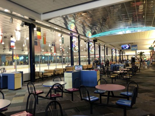 MCM RINK N’ ROLL ROLLER SKATING RINK - Updated December 2025 - 4101 E ...