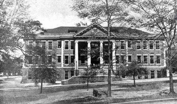 LEROY COLLINS LEON COUNTY PUBLIC LIBRARY - Updated November 2025 - 52 ...