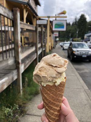 BUTTERCUP - 77 Photos & 151 Reviews - 35915 Hwy 101 N, Nehalem, OR - Yelp