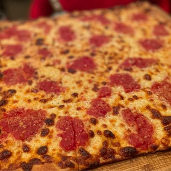 Michaelangelos pizza store
