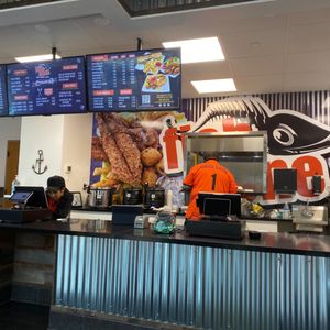 FISHBONE SEAFOOD WOODLAND HILLS - 38 Photos & 37 Reviews - 5780 Canoga ...