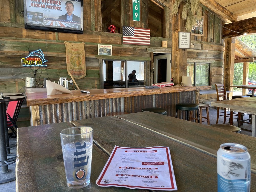 LOWMAN INN - Updated May 2025 - 14 Photos & 13 Reviews - 7600 ID-21 ...