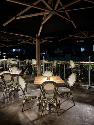 THE BENT PROP BAR & GRILL - Updated December 2025 - 115 Photos & 102 ...