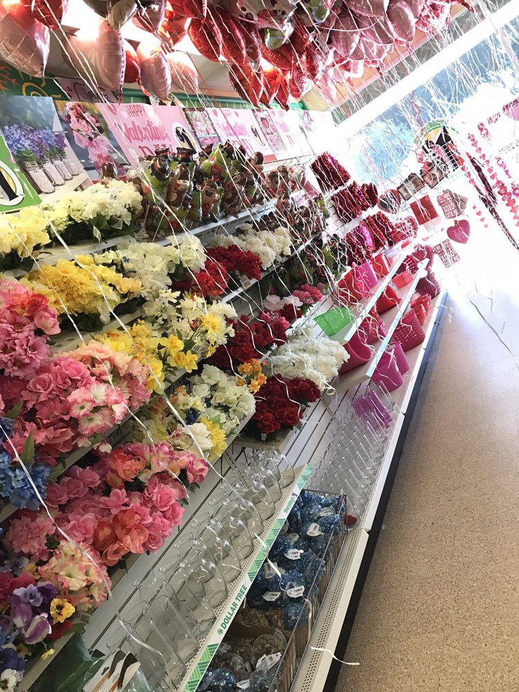 DOLLAR TREE - 10 Photos & 29 Reviews - 2291 Pickwick Dr, Camarillo, CA ...