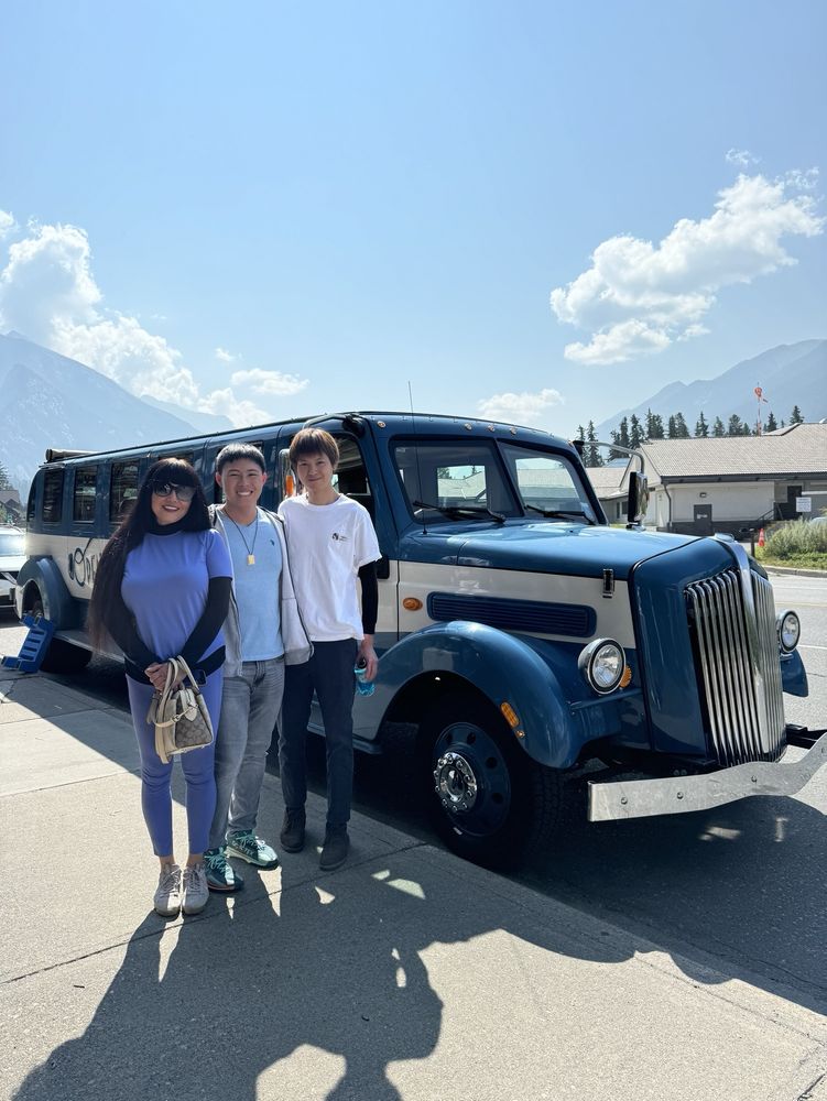 OPEN TOP TOURING - Updated October 2025 - 27 Photos - 100 Gopher Street ...