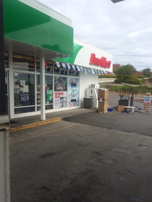 SOUTHGATE SINCLAIR & DINO MART - Updated November 2025 - 10 Reviews - 701 Southgate, Pendleton ...