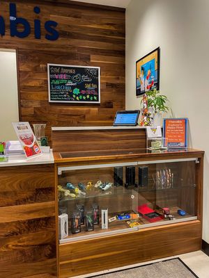 TERRABIS RECREATIONAL MARIJUANA DISPENSARY SPRINGFIELD - Updated July ...