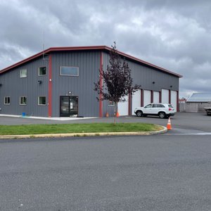 CASCADE HEAVY RESCUE - Updated October 2025 - 21 Photos - 740 N 3rd St ...