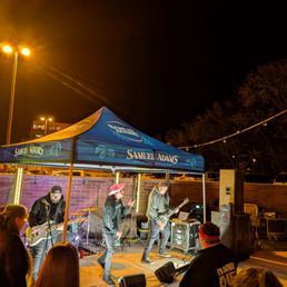 THE PHOENIX TAPROOM & KITCHEN - Updated July 2025 - 42 Photos & 15 ...