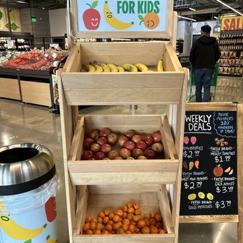 AMAZON FRESH - Updated March 2025 - 440 Photos & 207 Reviews - 3425 E ...