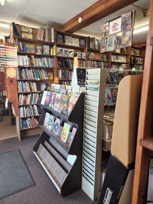 BOOKS GALORE - Updated June 2025 - 25 Photos & 16 Reviews - 5546 Peach ...