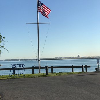 WINTHROP FERRY - Updated June 2025 - 40 Photos - 705 Shirley St ...