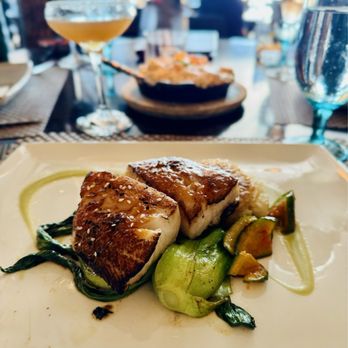 SIX SEVEN RESTAURANT - Updated December 2024 - 2141 Photos & 1328 ...