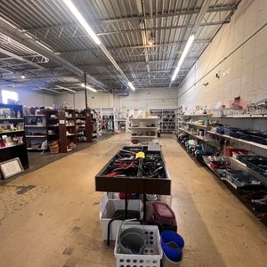 RED RACKS THRIFT STORE - Updated December 2025 - 10 Photos & 32 Reviews ...