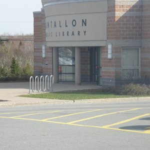 ALDERNEY GATE PUBLIC LIBRARY - Updated October 2025 - 60 Alderney Drive ...