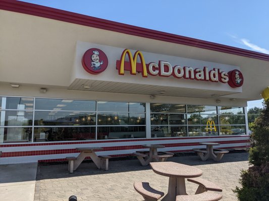 LUDLOW TRAVEL PLAZA - Updated June 2025 - 37 Photos & 14 Reviews - Mass ...