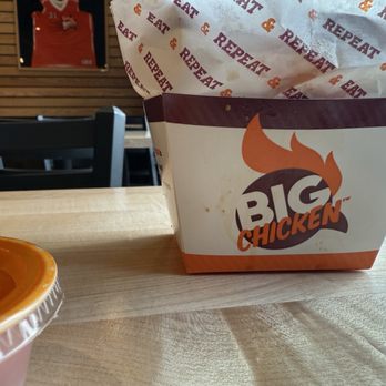 BIG CHICKEN - Updated January 2026 - 101 Photos & 114 Reviews - 444 E ...