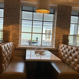 11TH POST ON QUEEN - Updated January 2026 - 65 Photos & 41 Reviews ...