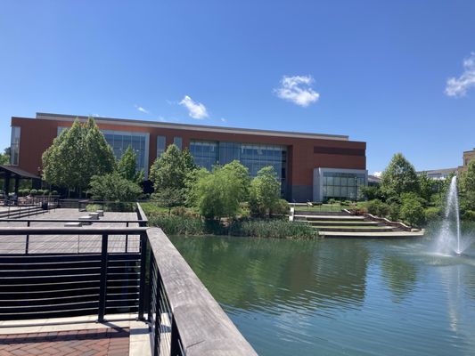 LIBBIE MILL LIBRARY - Updated June 2026 - 44 Photos & 36 Reviews - 2100 ...