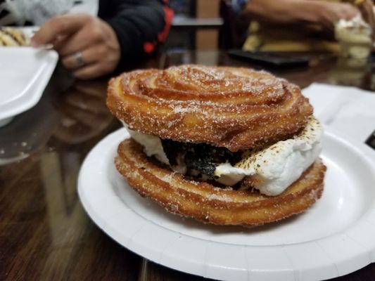 CHURRO FACTORY - XURRO - 12 Photos & 19 Reviews - 1650 Premium Outlet ...