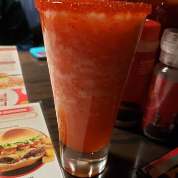 RED ROBIN GOURMET BURGERS AND BREWS - Updated January 2026 - 60 Photos ...