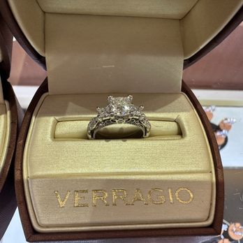 DIAMONDS DIRECT - Updated October 2025 - 174 Photos & 124 Reviews ...