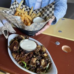 RADIO ROOM - Updated October 2025 - 756 Photos & 880 Reviews - 1101 NE ...