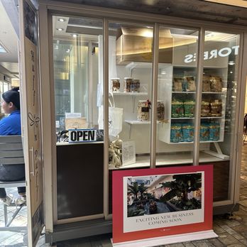 HUFF ‘N PUFF - Updated December 2025 - 66 Photos & 26 Reviews ...