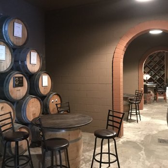 FALLBROOK WINERY - Updated April 2025 - 122 Photos & 80 Reviews - 2554 ...