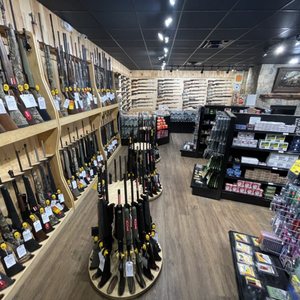 TREASURE CHEST II - Updated January 2026 - 13 Photos - 5 Sanger Ave ...