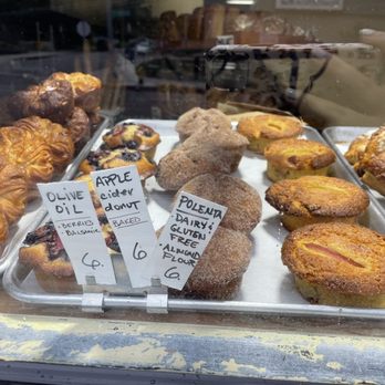 SEED BAKERY - 635 Photos & 506 Reviews - 942 E Washington Blvd ...