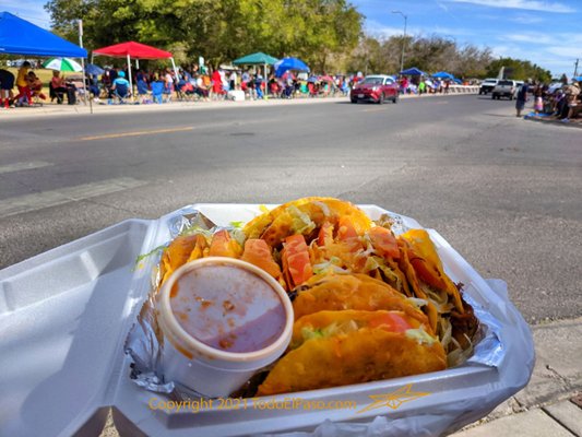 HAPPY BURGER - 32 Photos & 33 Reviews - Burgers - 3375 N Yarbrough Dr ...