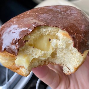 SANDER’S BAKERY - 26 Photos & 24 Reviews - 159 Lee Ave, Brooklyn, New ...