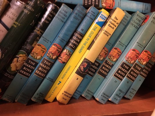 FRIENDS OF THE LIBRARY, THE BOOK DEN - 12 Photos & 32 Reviews - 8250 E ...