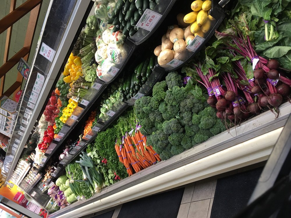 LASSENS NATURAL FOODS & VITAMINS - 91 Photos & 142 Reviews - Health ...