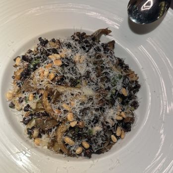 GIOVEDI - Updated January 2025 - 561 Photos & 92 Reviews - 10 N Hotel ...