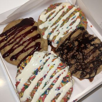 THE COOKIE CONNECT - Updated January 2026 - 564 Photos & 402 Reviews ...