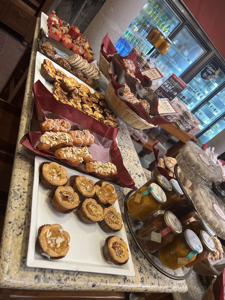 WALLANDER - Updated January 2026 - 17 Photos - Independencia Nte. 128 ...